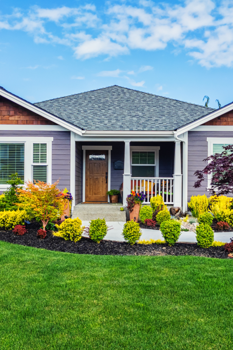 Maximize Your Curb Appeal With 27 Ingenious Small Home Exterior Ideas ...