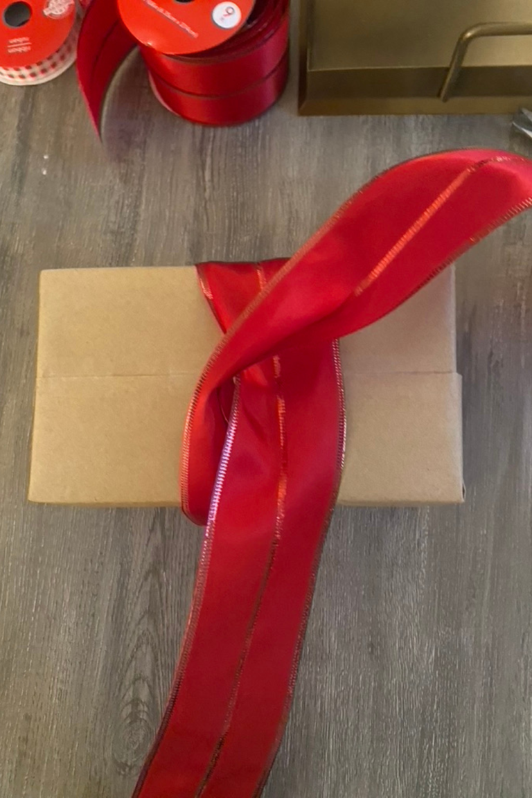 How To Tie Ribbon Around A Gift Like A Pro - Simplymarla