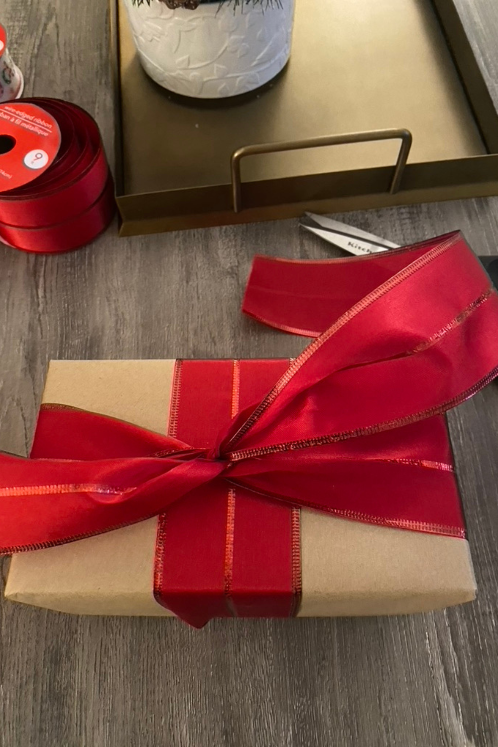 How To Tie Ribbon Around A Gift Like A Pro - Simplymarla